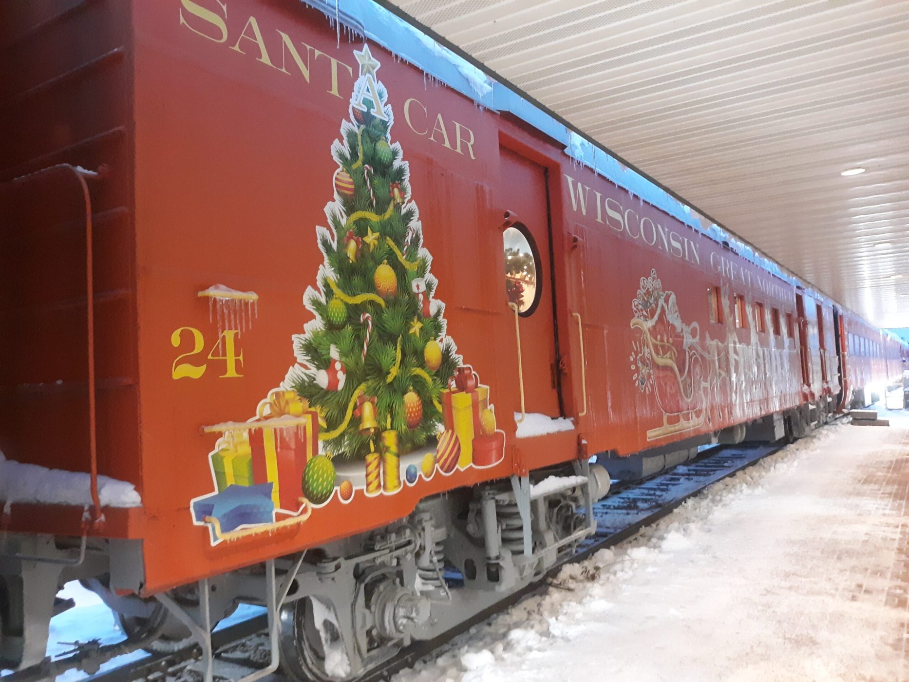 Santa Train in Wisconsin | Wisconsin Great Northern Railroad